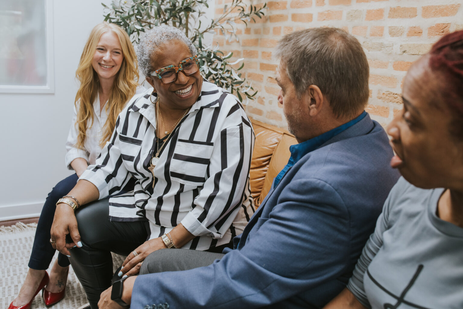 "Your Accountabilibuddy" Dr Bonnie - hawaimages.com